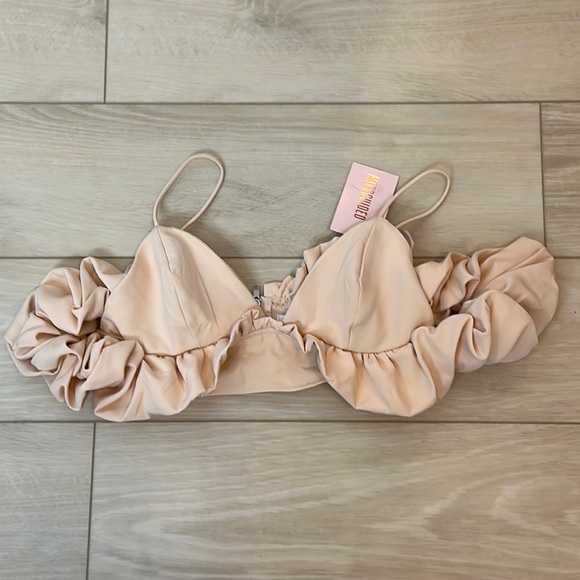 Missguided | Tops | Nwt Misguided Puff Bardot Bralette Size 6 | Poshmark